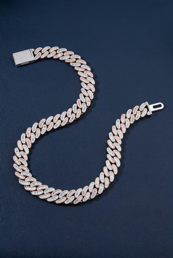 Discover Timeless Elegance with Jewels Queen Inc.